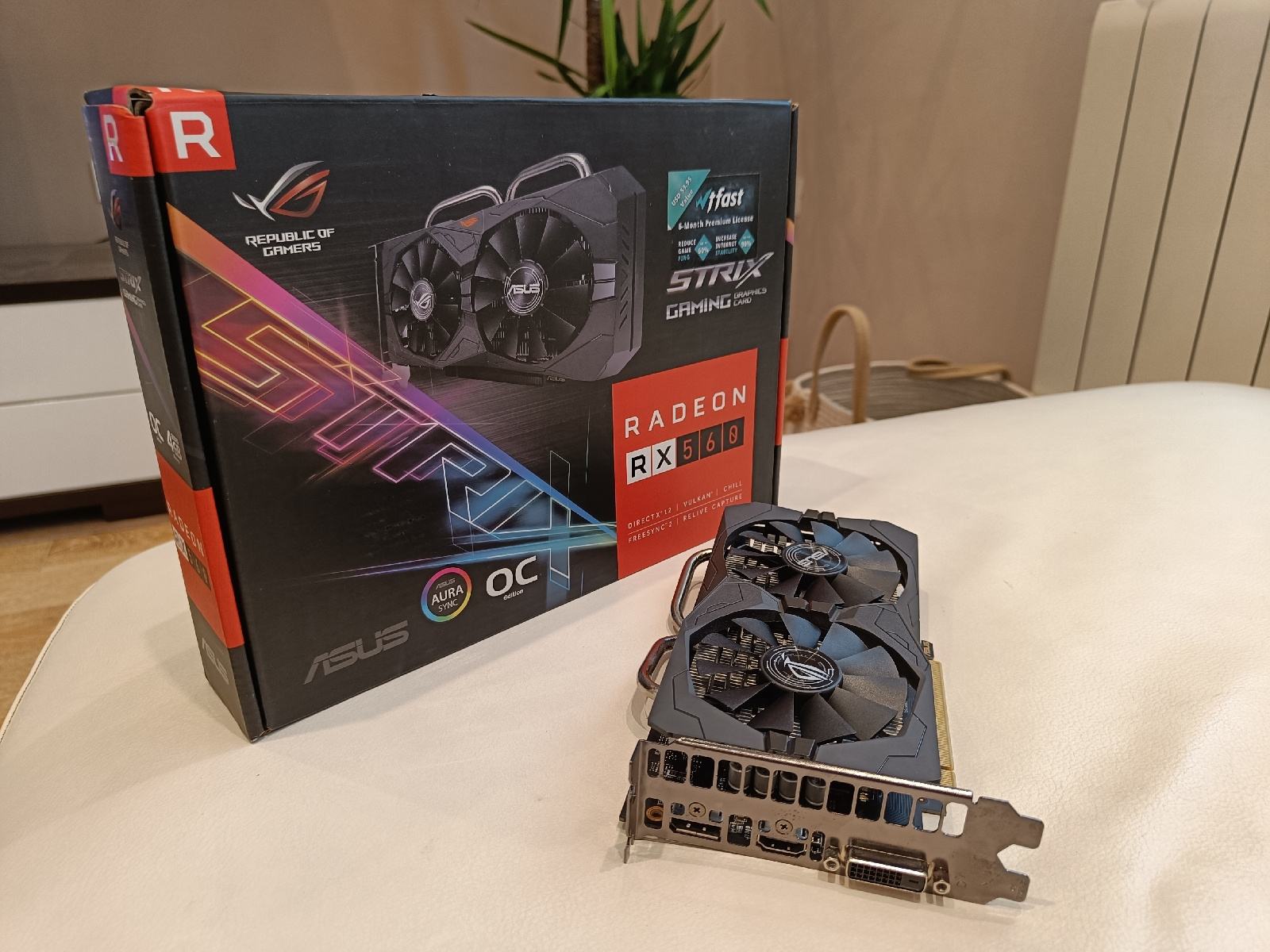 Grafička kartica Asus Rog Strix Radeon RX 560 OC edition, 4 gb Aura