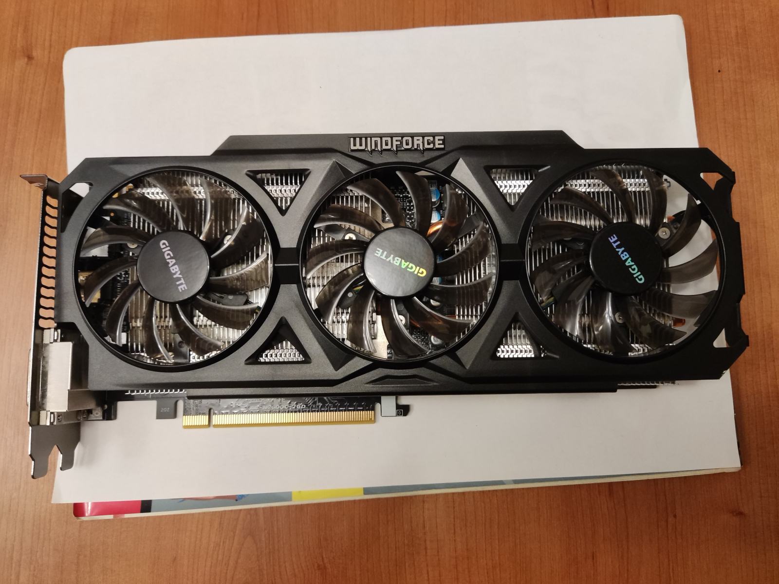 GRAFIČKA KARTICA GIGABYTE GTX 760 OC WINDFORCE 2GB GDDR5