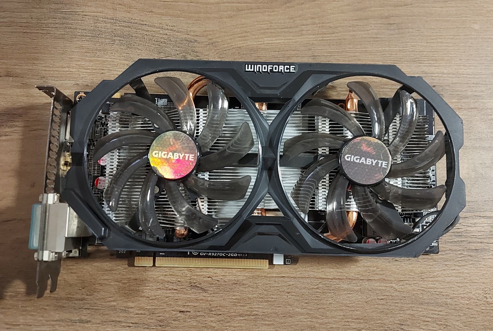 Graficka kartica PCI-E GIGABYTE AMD RADEON R9 270 OC, 2GB DDR5, DVI, H