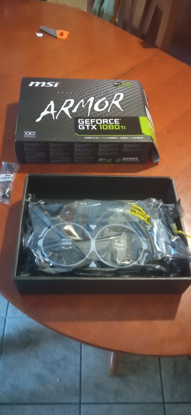 Graficka MSI GTX 1080 ti