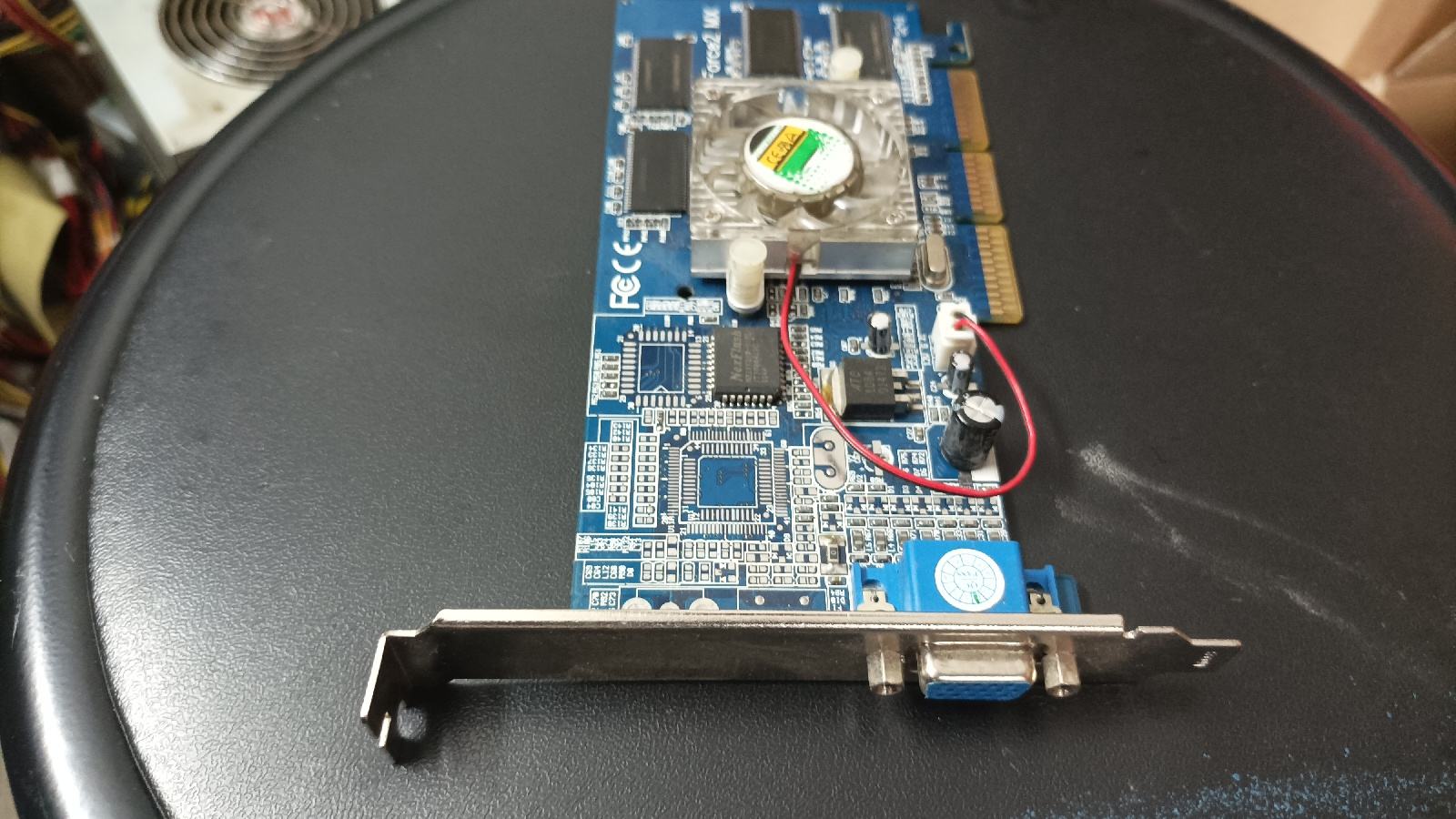 Grafička Nvidia GeForce 2 MX 400 64mb, AGP