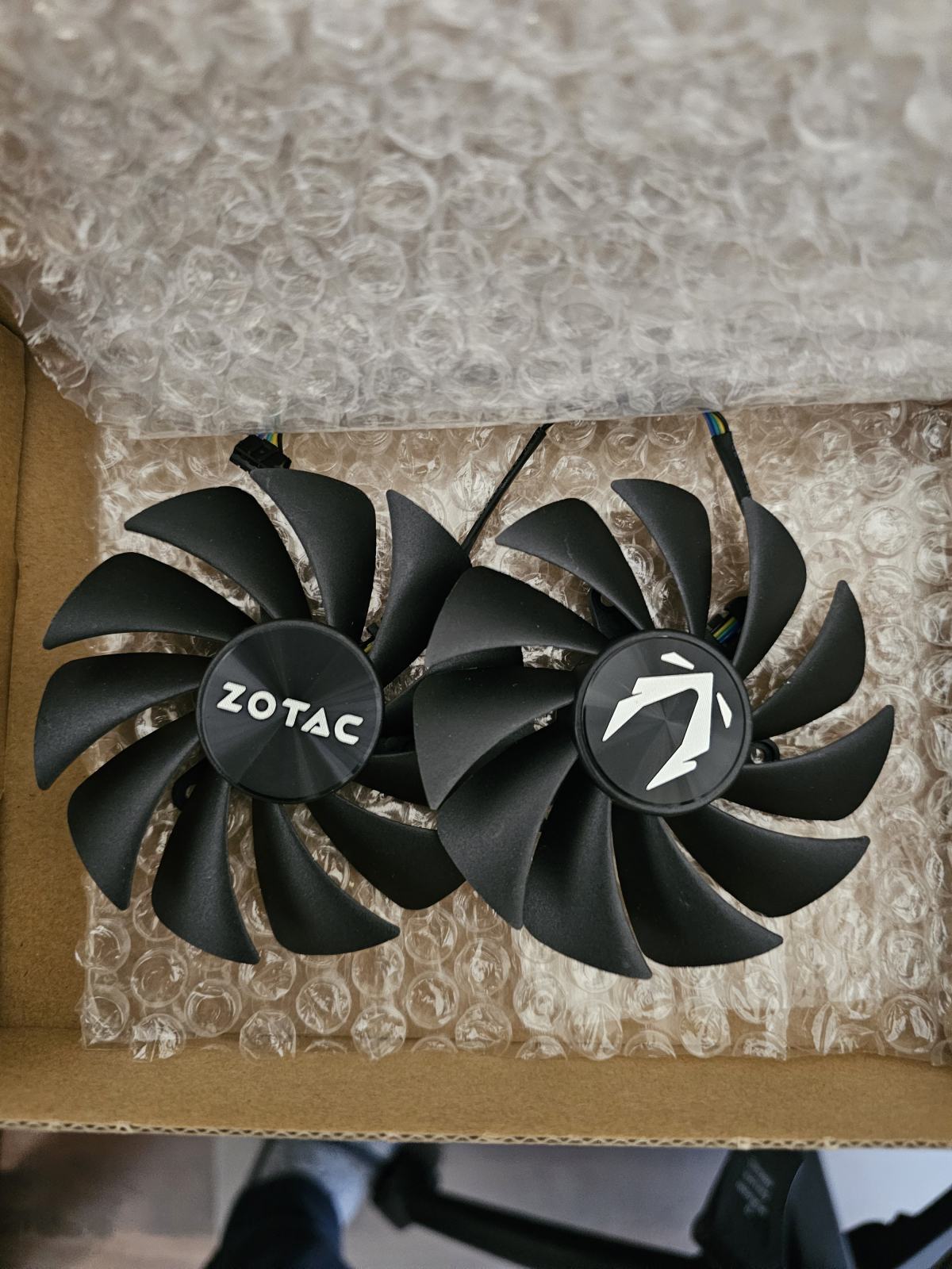 Graficka Zotac Trinity RTX 3090