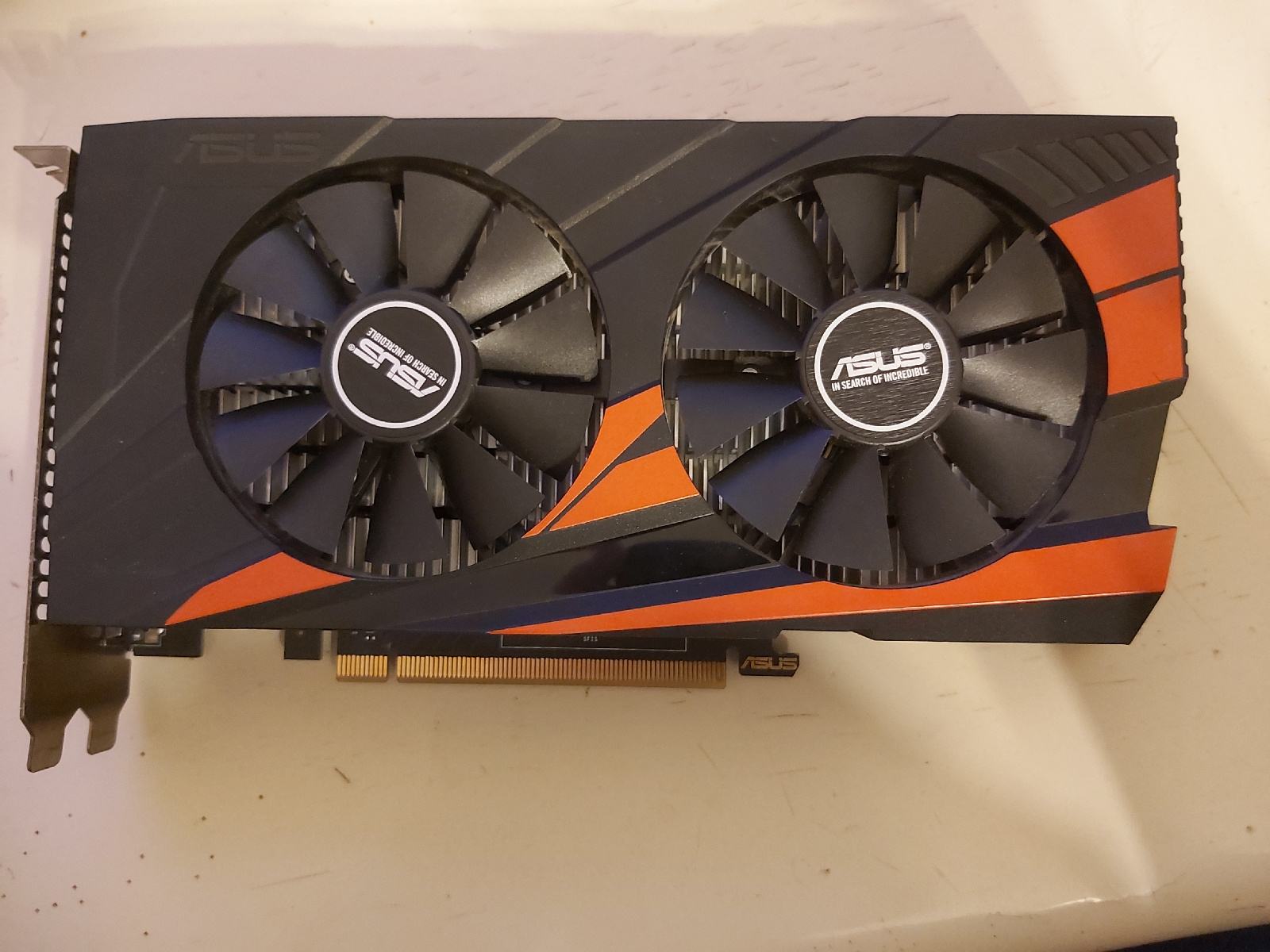 GTX 1050 2GB Ram Odlična Gaming Grafička