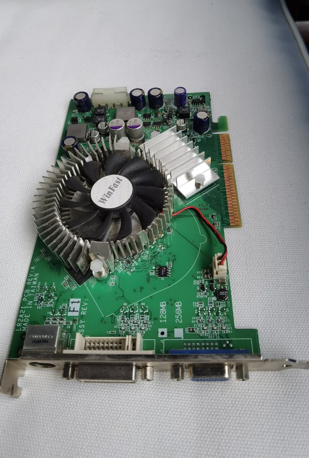 Leadtek Winfast A6600GT TDH GeForce6600 128Mb