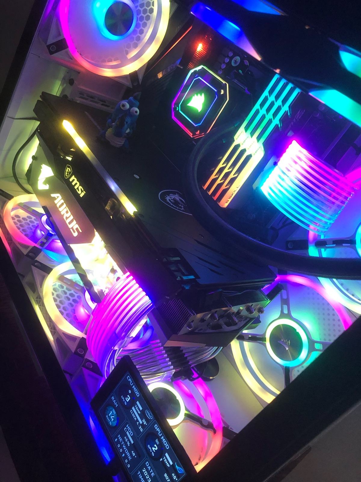 MSI Radeon RX 6800 XT GAMING X TRIO 16G