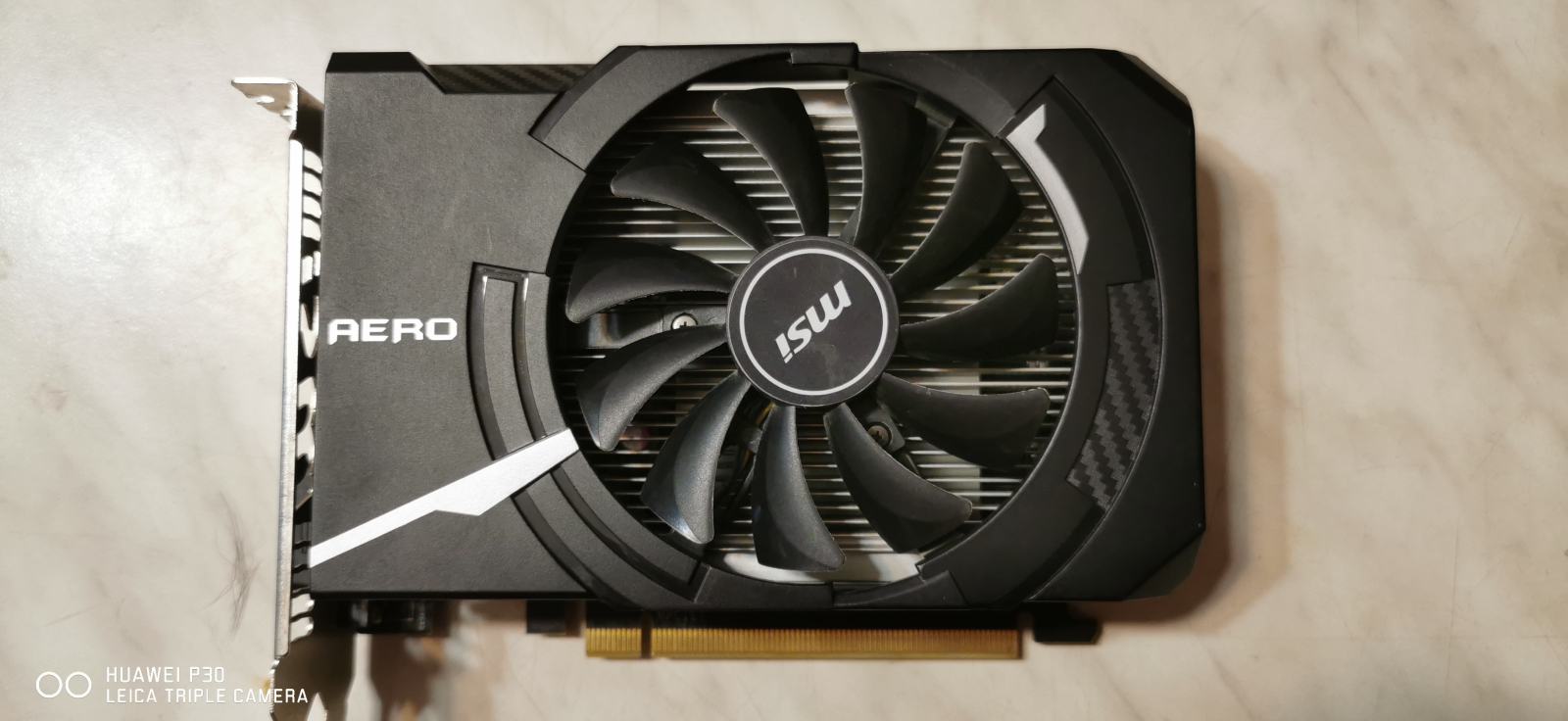 MSI RX 560 aero itx 4GB