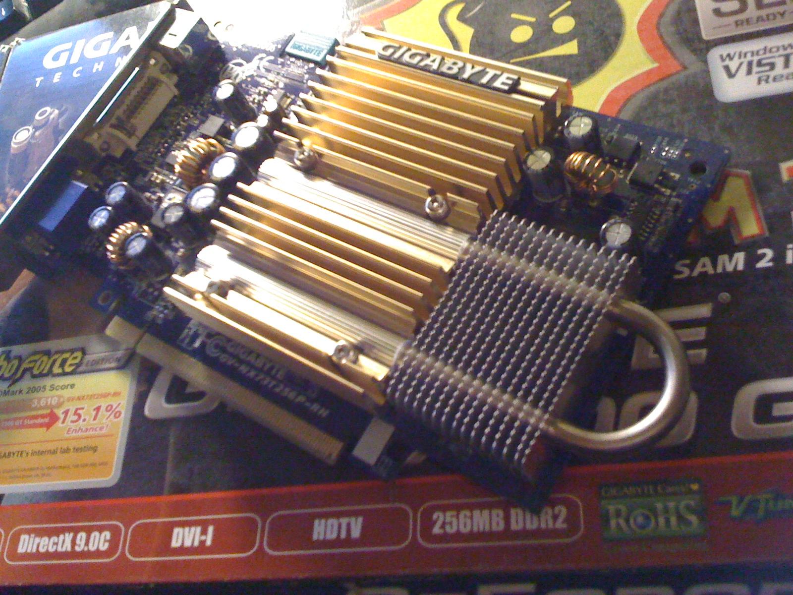 Nvidia GeForce 7300 GT, 256MB GDDR2