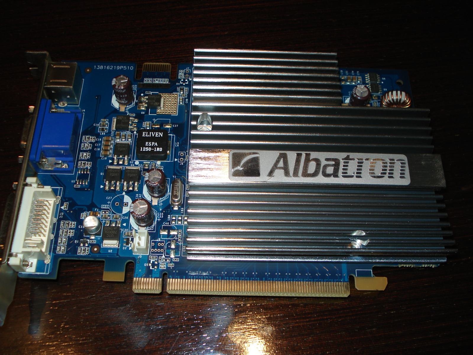 nVidia GeForce 7600 GS / 256 MB