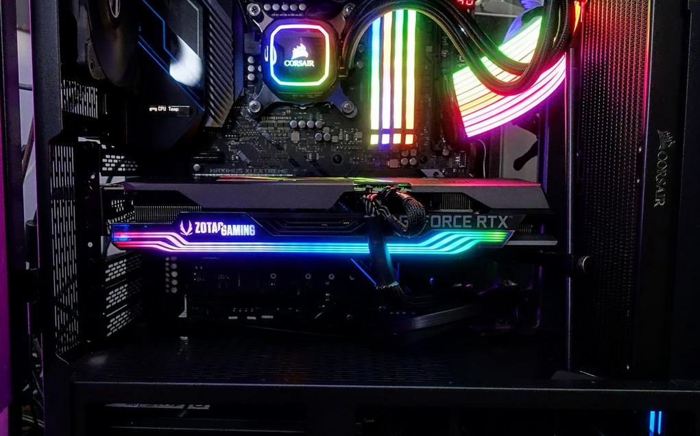 Nvidia GeForce RTX 3080 ZOTAC Holo amp