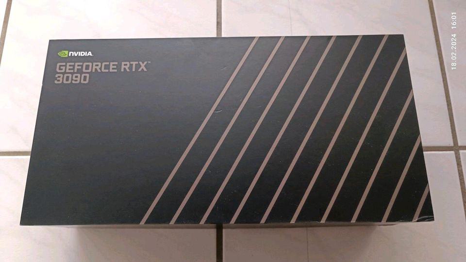 NVIDIA GeForce RTX 3090 FE 24 GB RAM