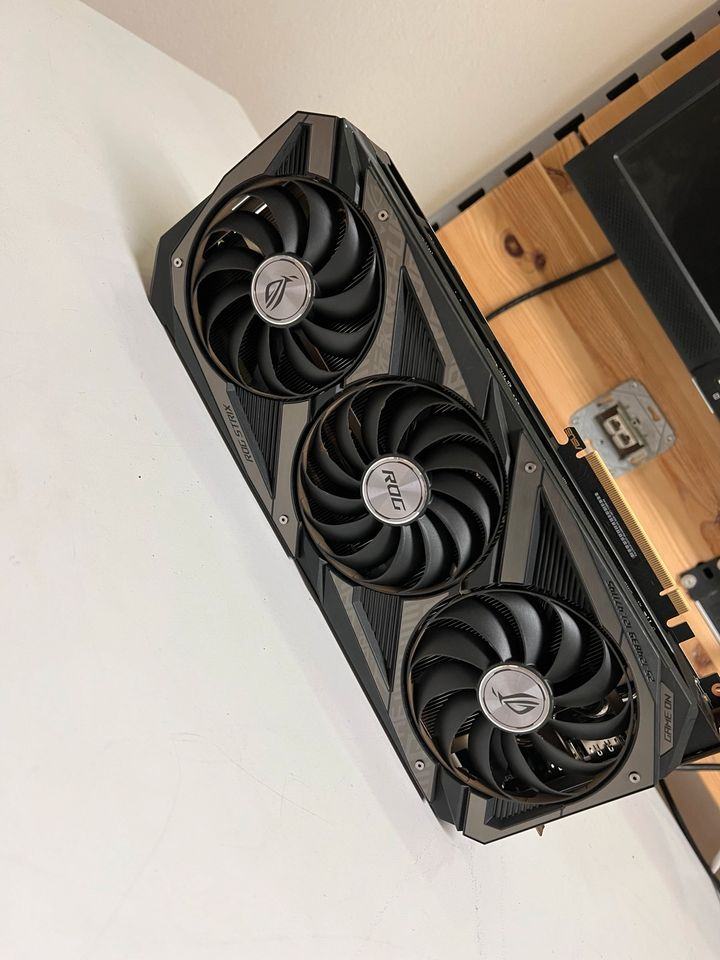 NVIDIA Rtx 3070ti Asus rog strix