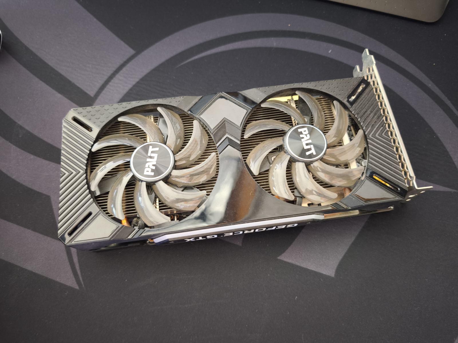 Palit GTX 1660 Super