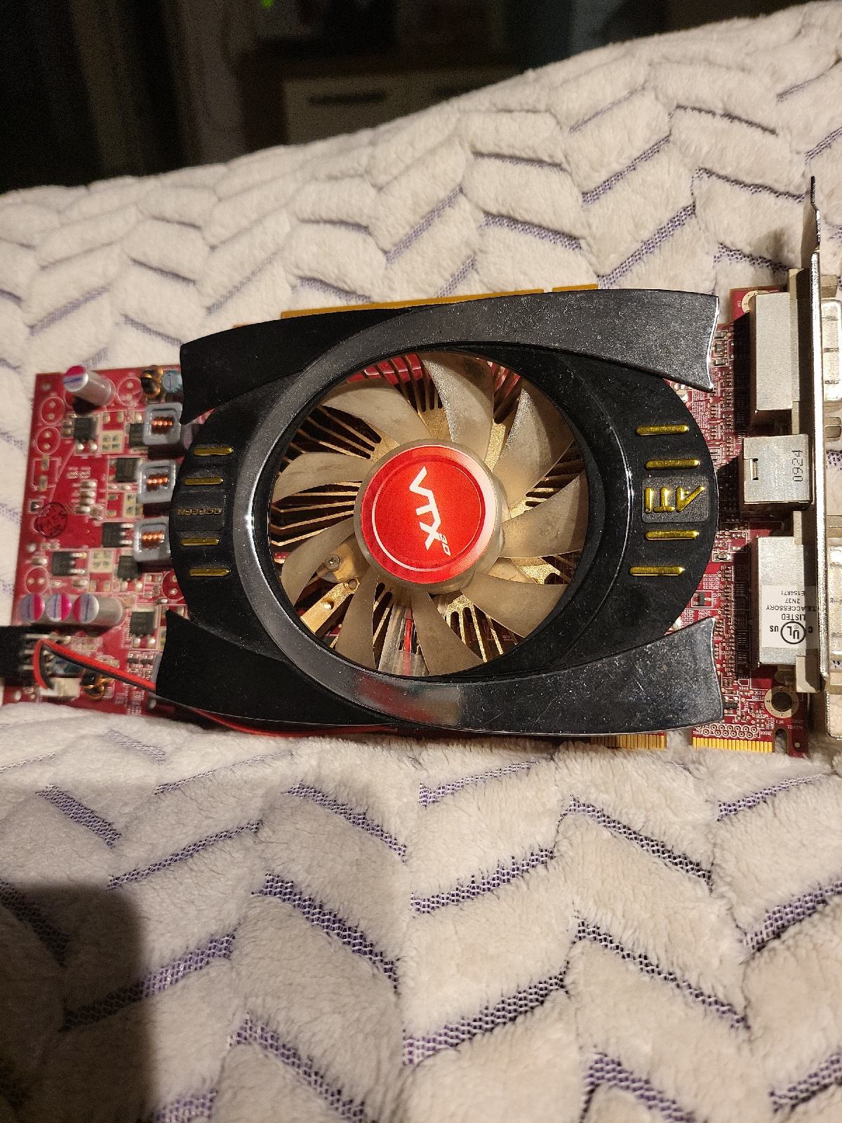 Prodajem graficku karticu ATI RADEON HD 4770