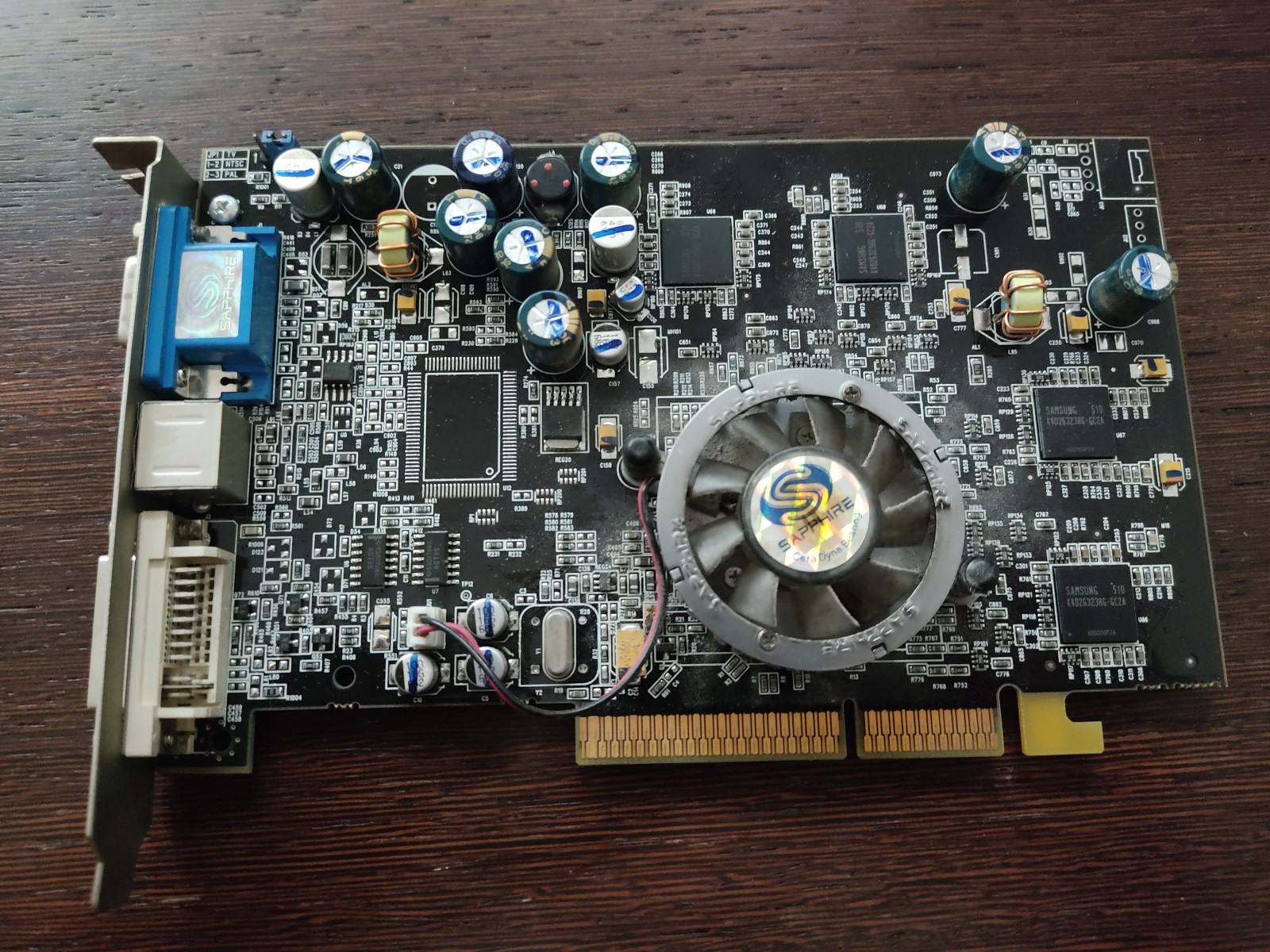 Radeon R9550 128MB DDR AGP grafička kartica