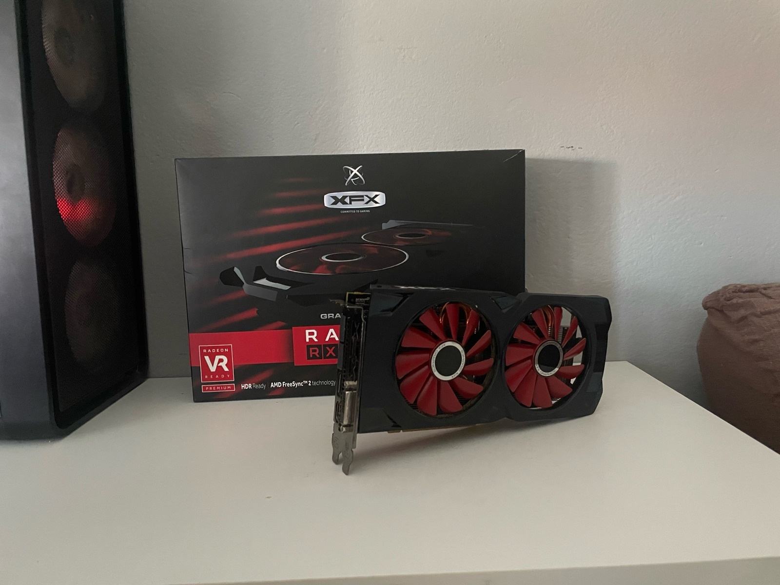 Radeon XFX RX 570