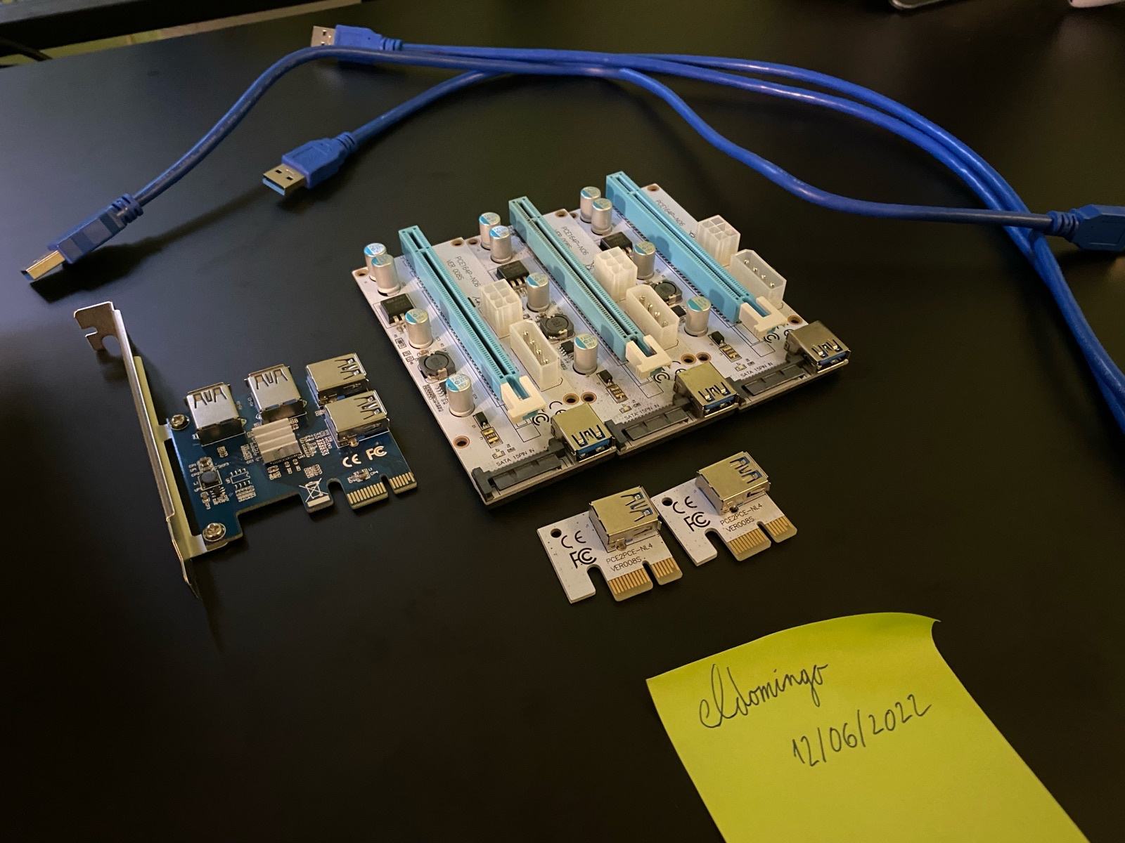 PCI-E Splitter 1-to-4 i V008s GPU V 008S Risers