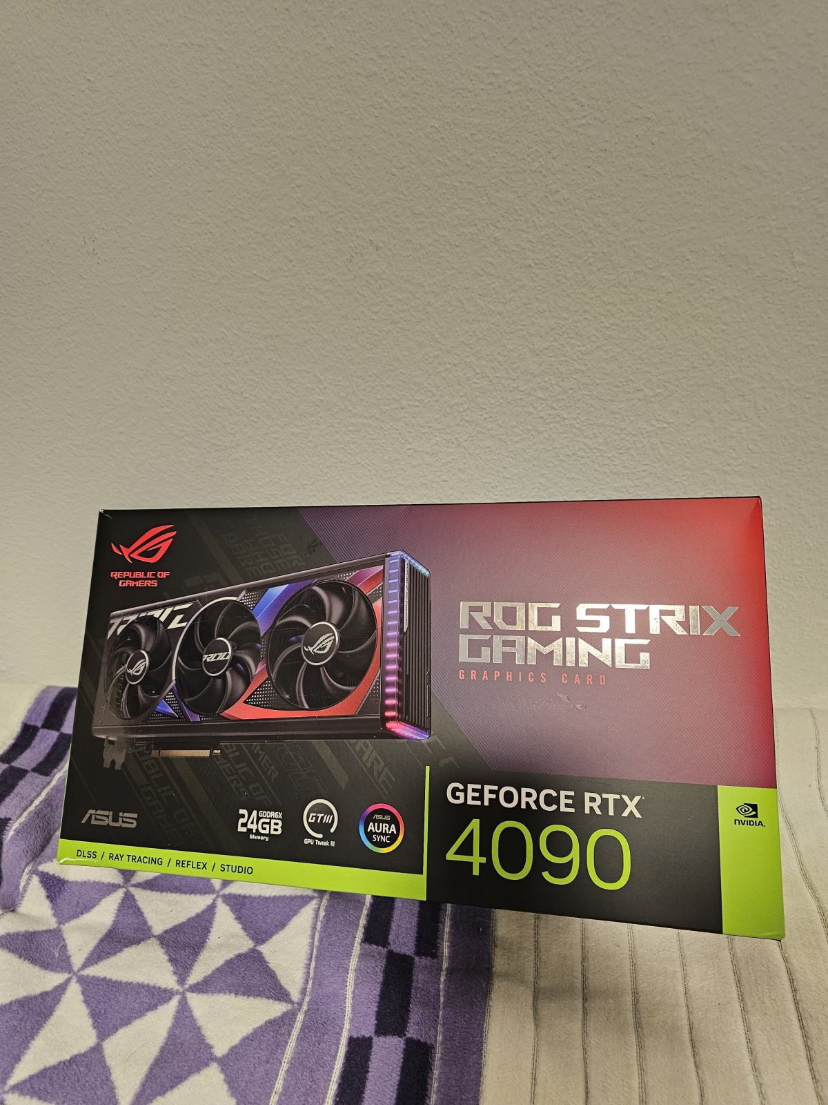 RTX 4090 ASUS ROG STRIX