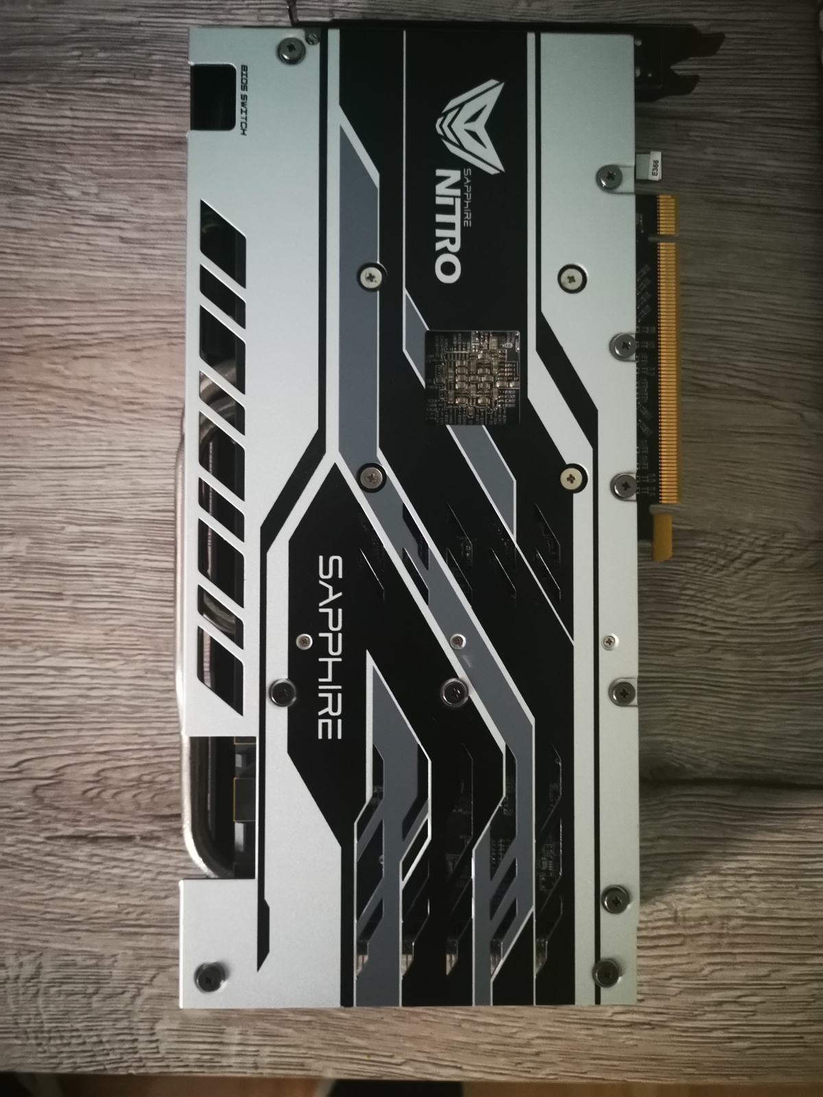Saphire Nitro Radeon RX 570 4gb