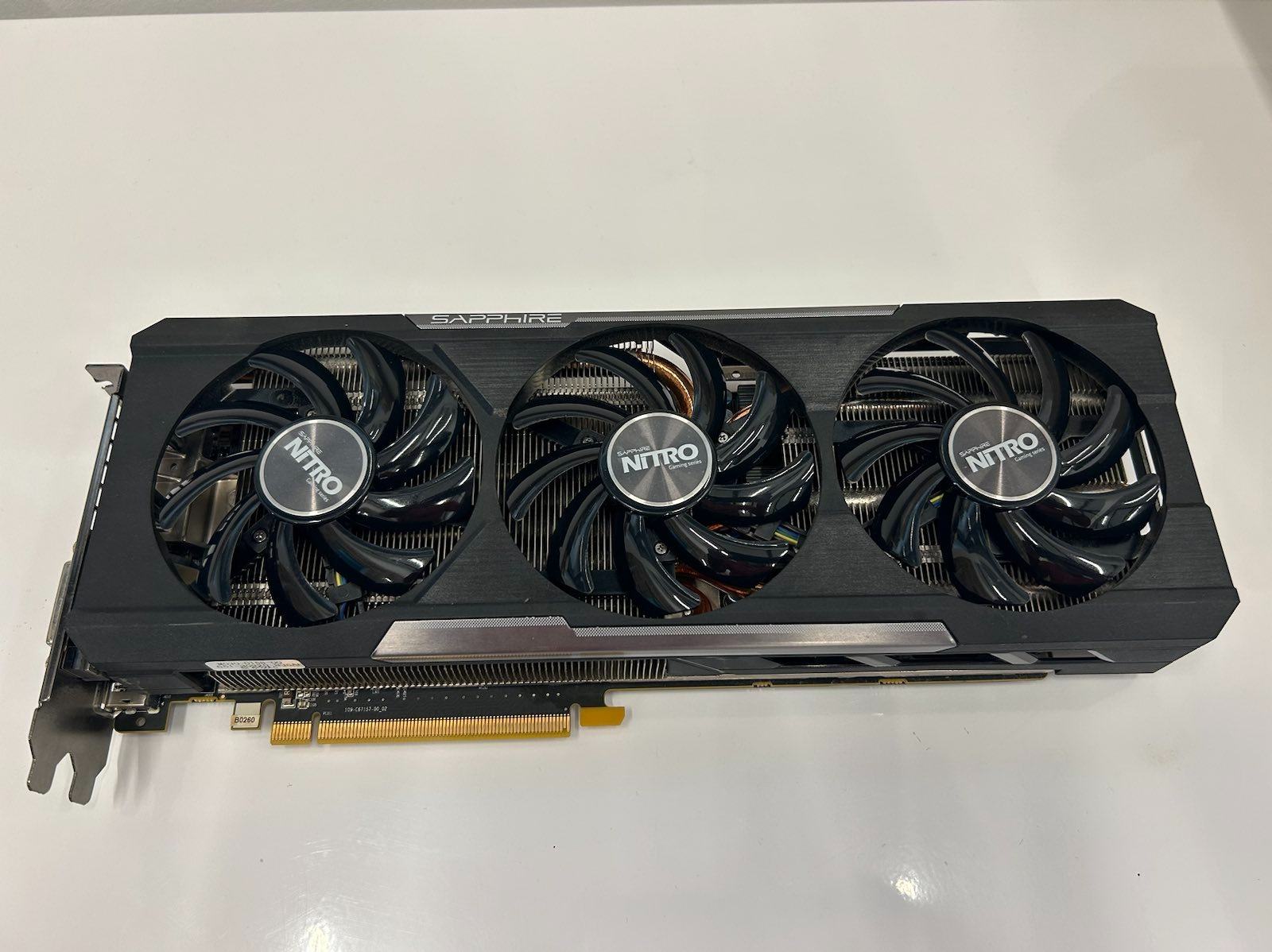 Sapphire AMD R9 390 8GB
