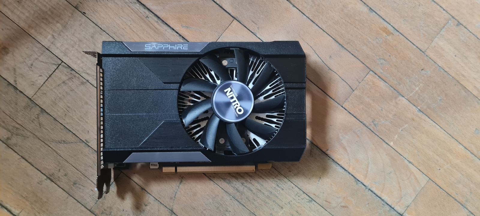 Sapphire NITRO R7 360 2GB