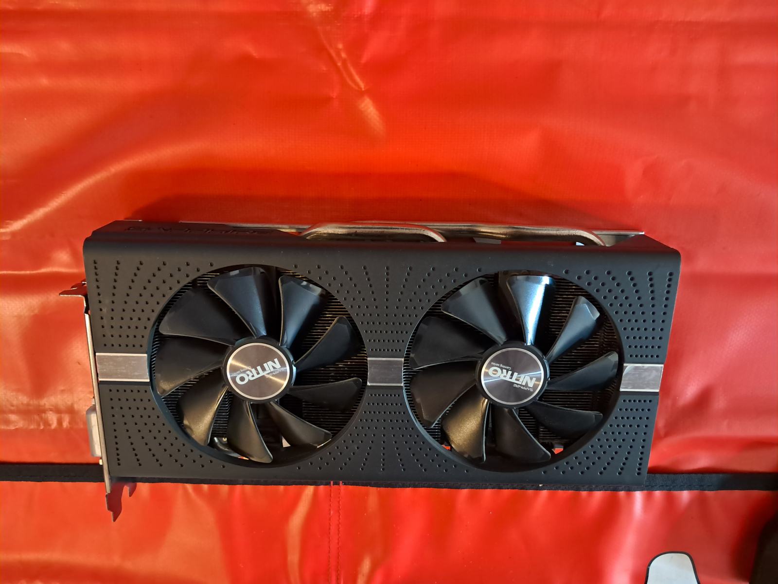 Sapphire rx 570 4gb nitro+