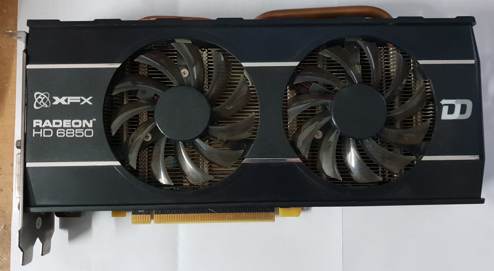 XFX HD 6850 1GB 256-bit DDR5 PCI Express 2.1 x16 Video Card