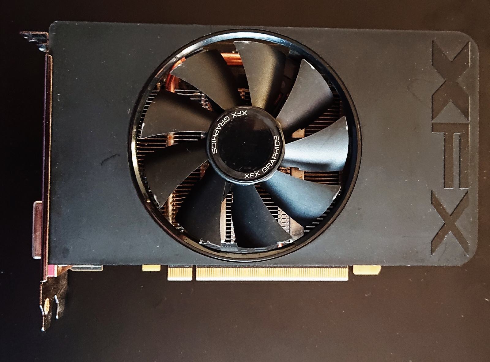 XFX Radeon R7 260X 2GB