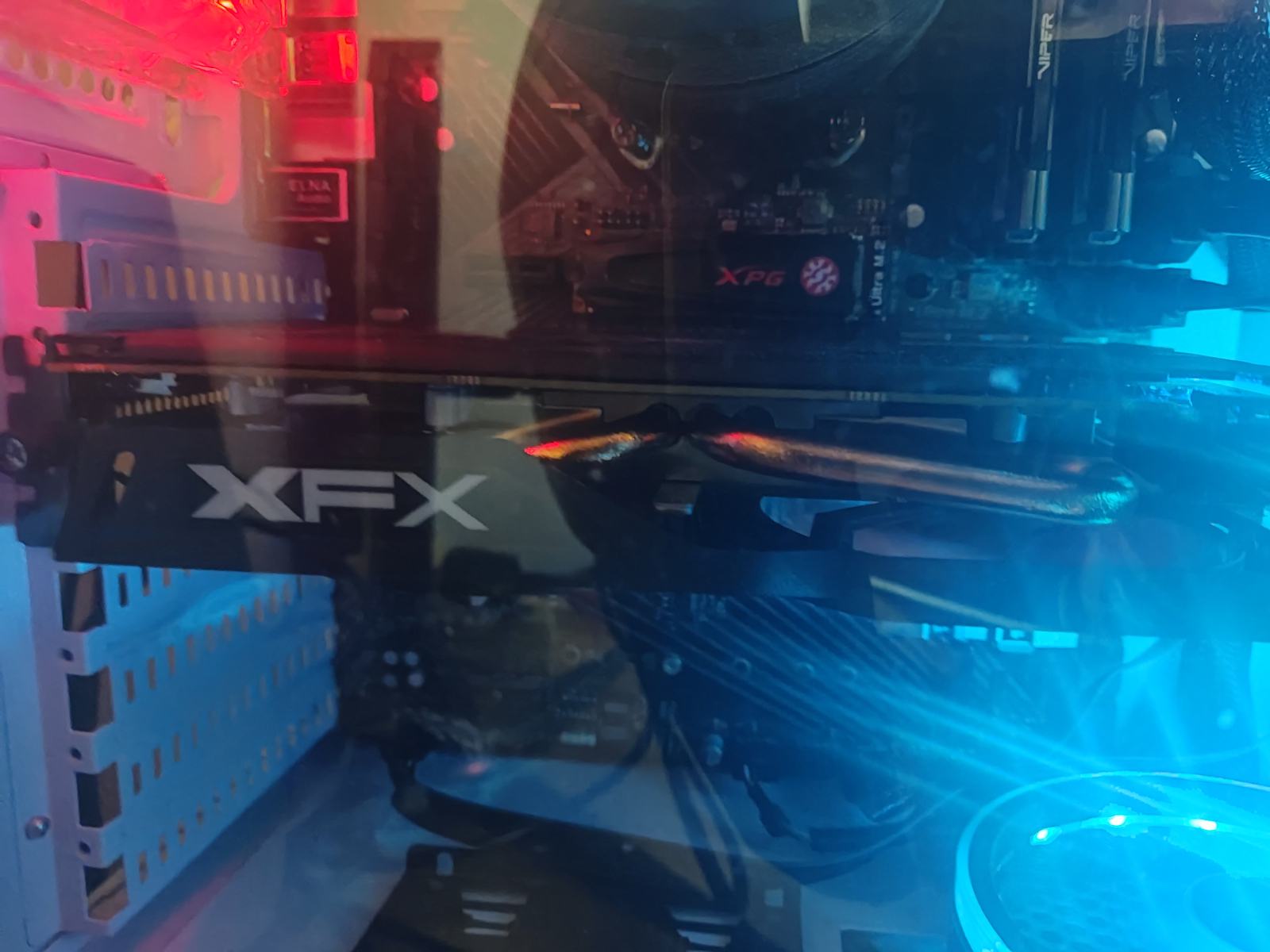 Xfx rx 570 RS black edition 4 GB