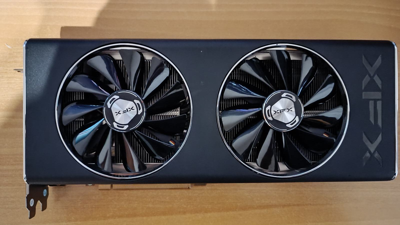 XFX RX 5700 XT 8GB GDDR6 THICC II Ultra - NIJE FIKSNO