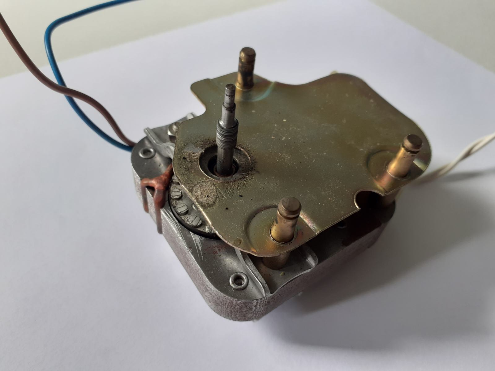 BSR TP8/229 motor za gramofon BSR C132R (RIZ Tosca)