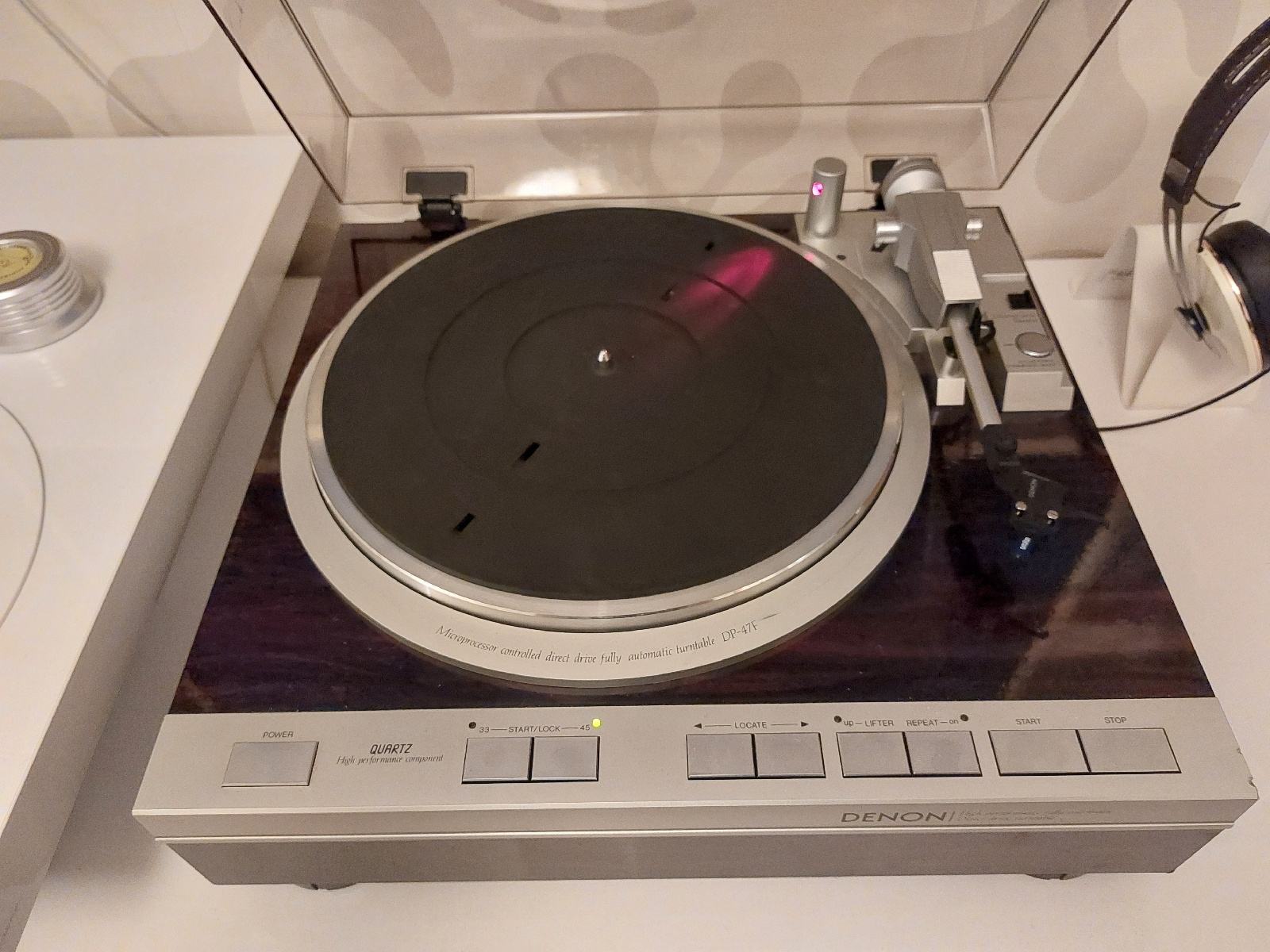 DENON DP-47F Direct Drive Fully Automatic gramofon