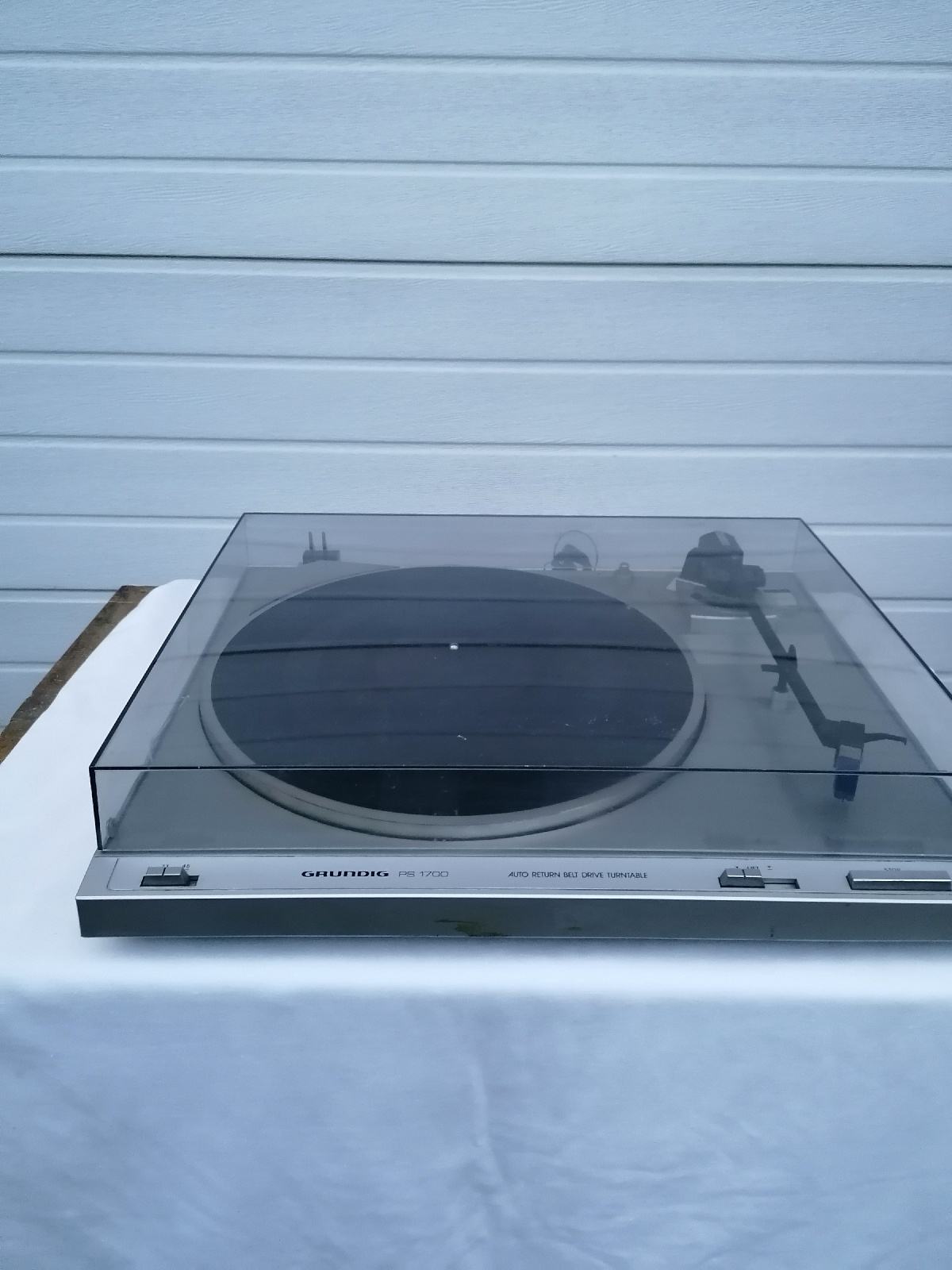 Gramofon GRUNDIG PS 1700