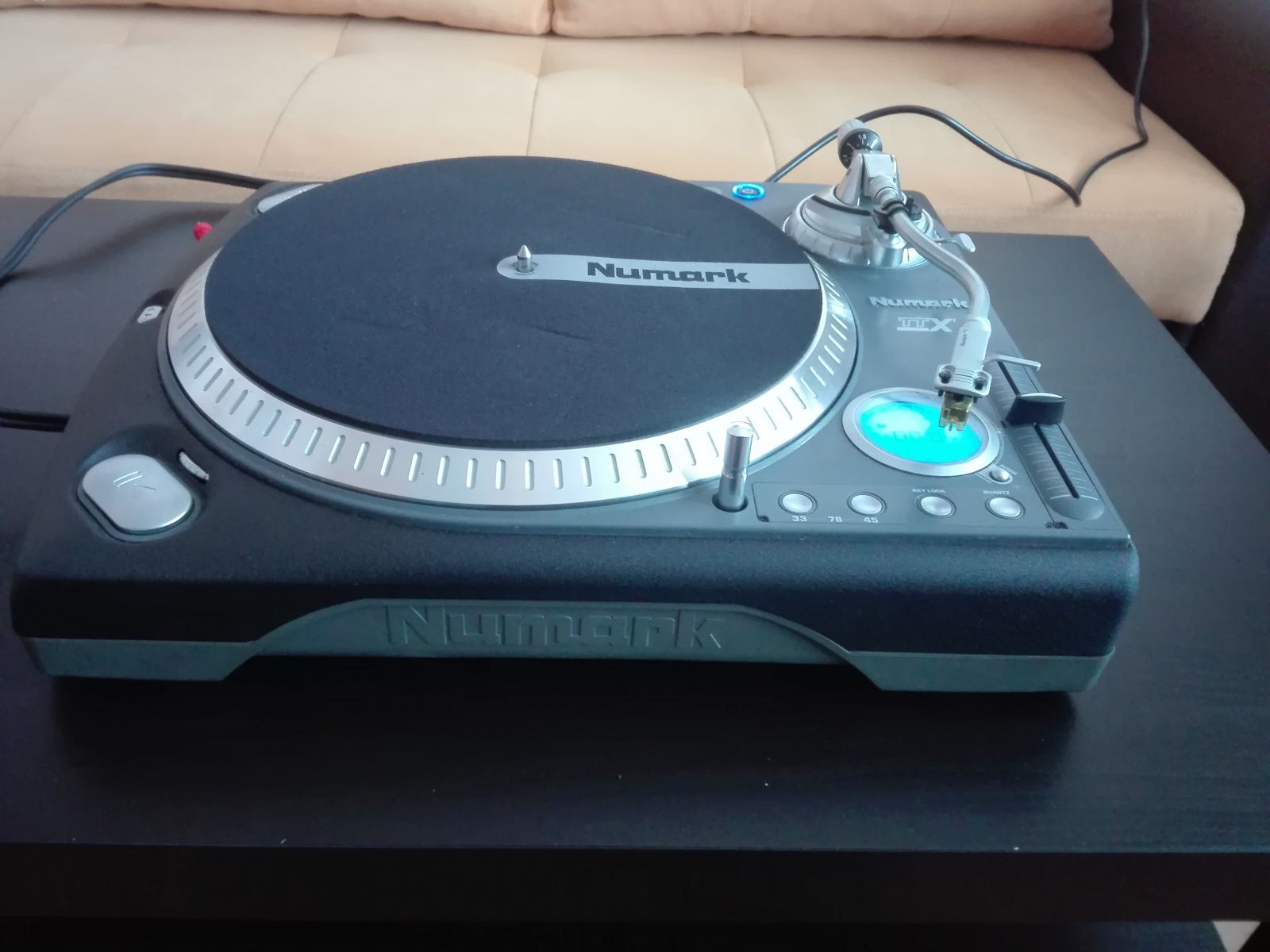 Gramofon Numark ttx1