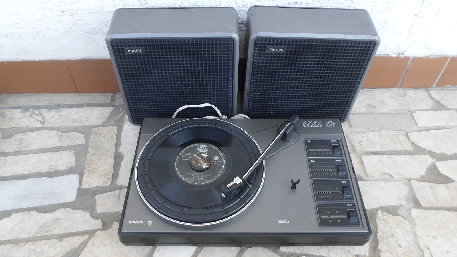 Gramofon Philips 310 stereo