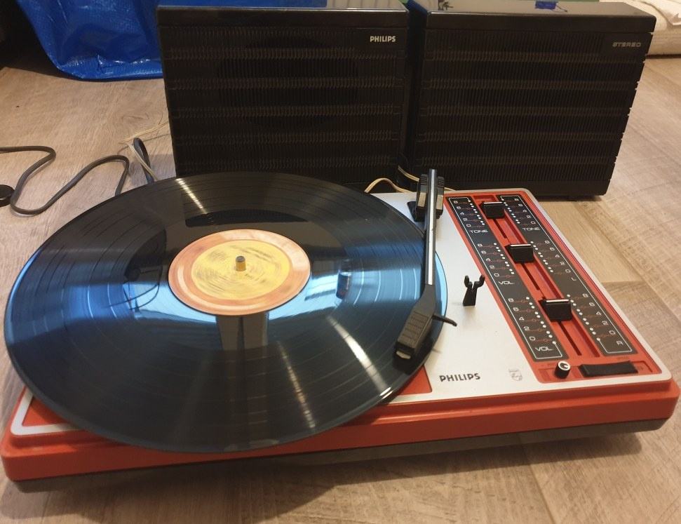 Gramofon Philips 5380