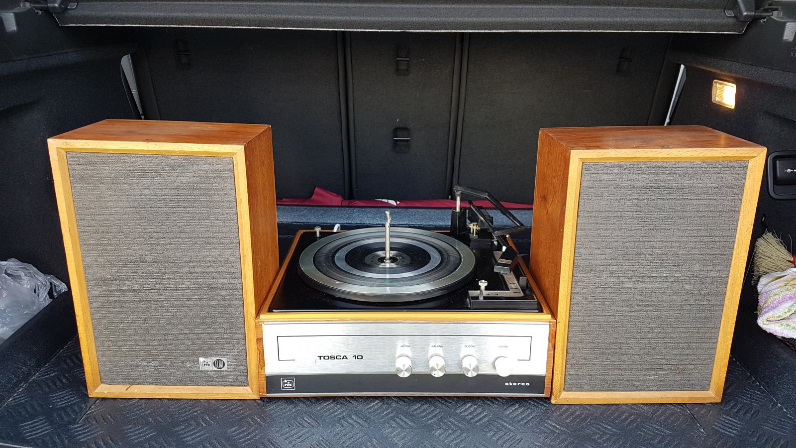 Gramofon RIZ Tosca 10