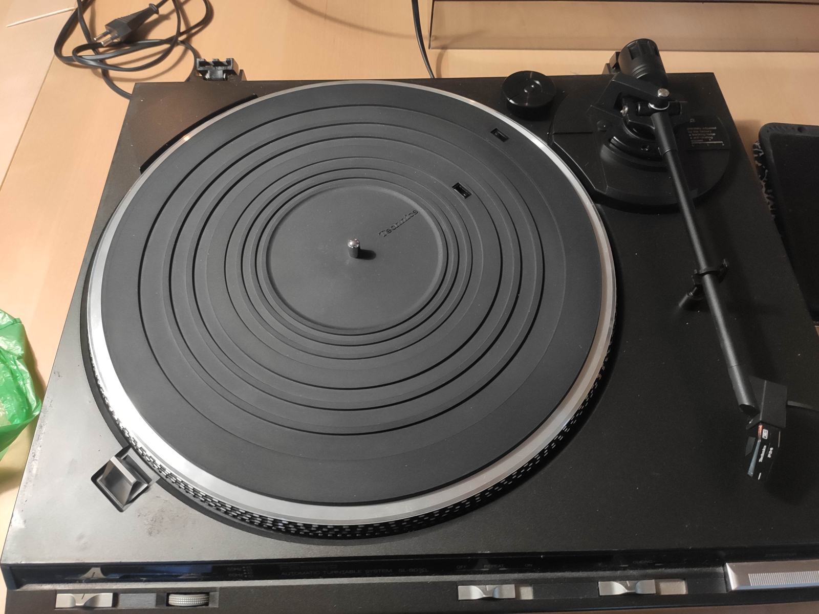 Gramofon Technics SL-BD3D