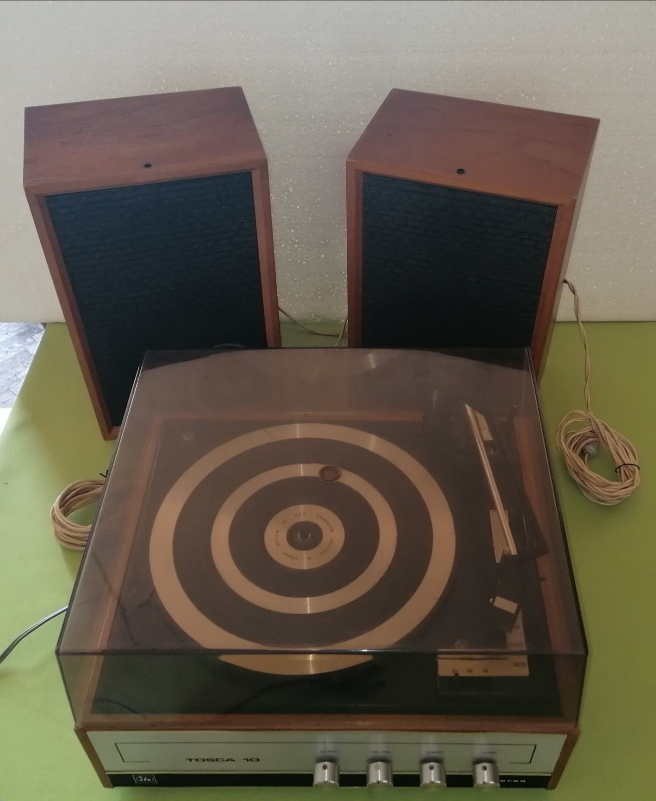 Gramofon TOSCA 10
