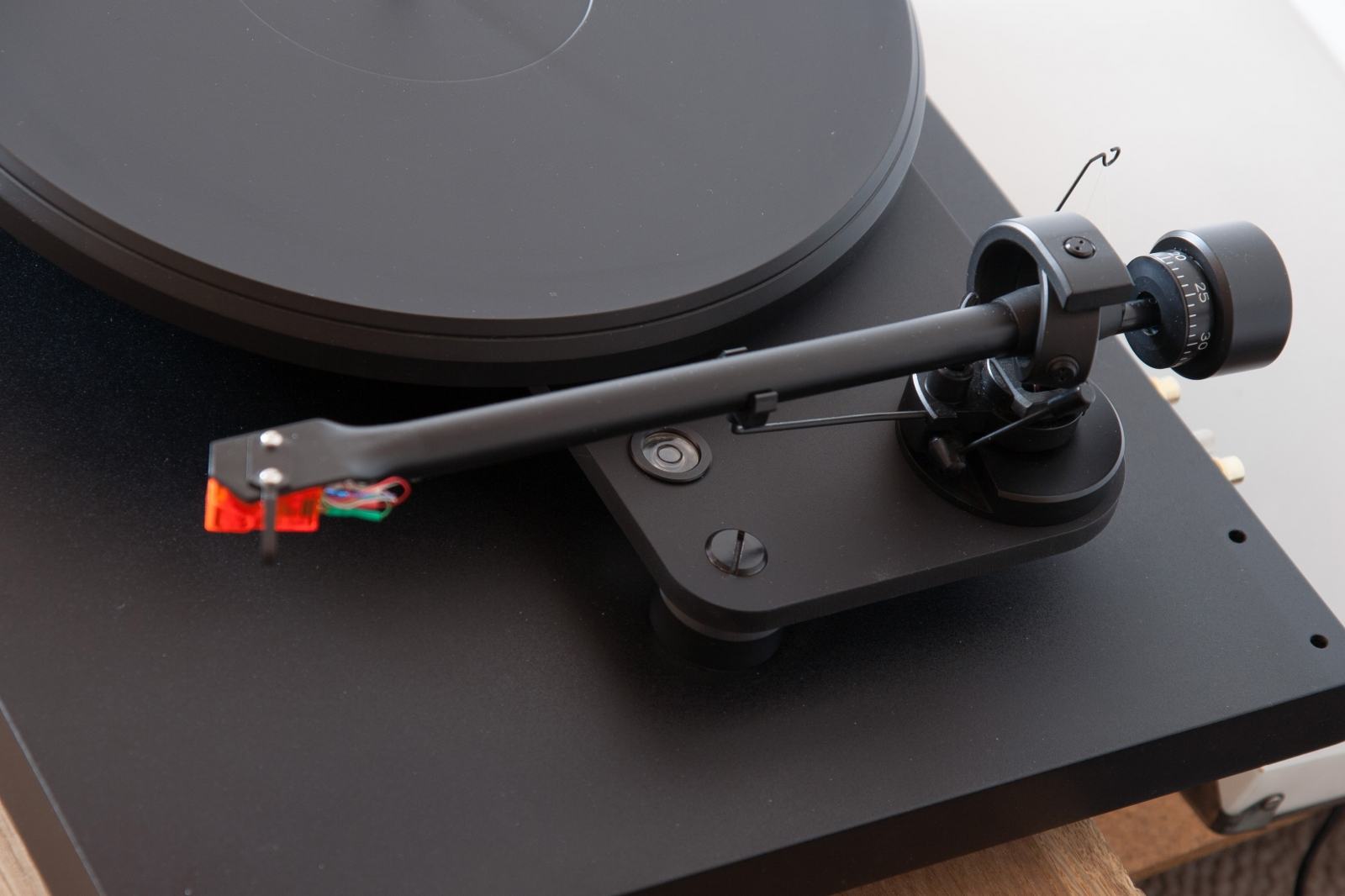 Pro-Ject 6.9 gramofon