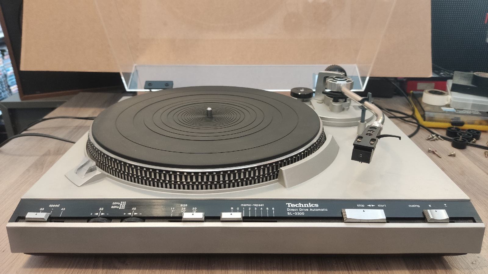 TECHNICS GRAMOFON SL-3300 Automatic direct dtrive