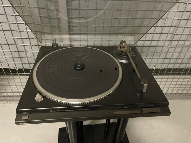 Technics gramofon SL-QD33