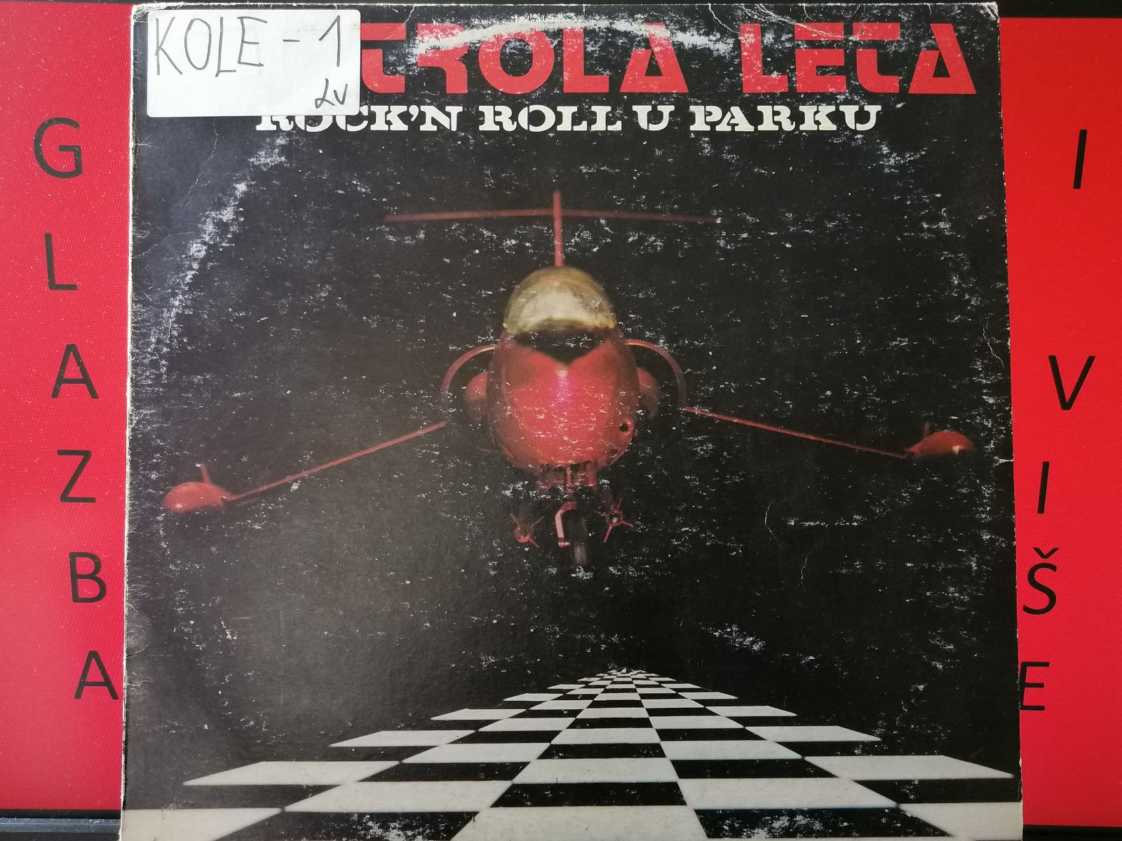 Kontrola Leta - Rockn roll u parku