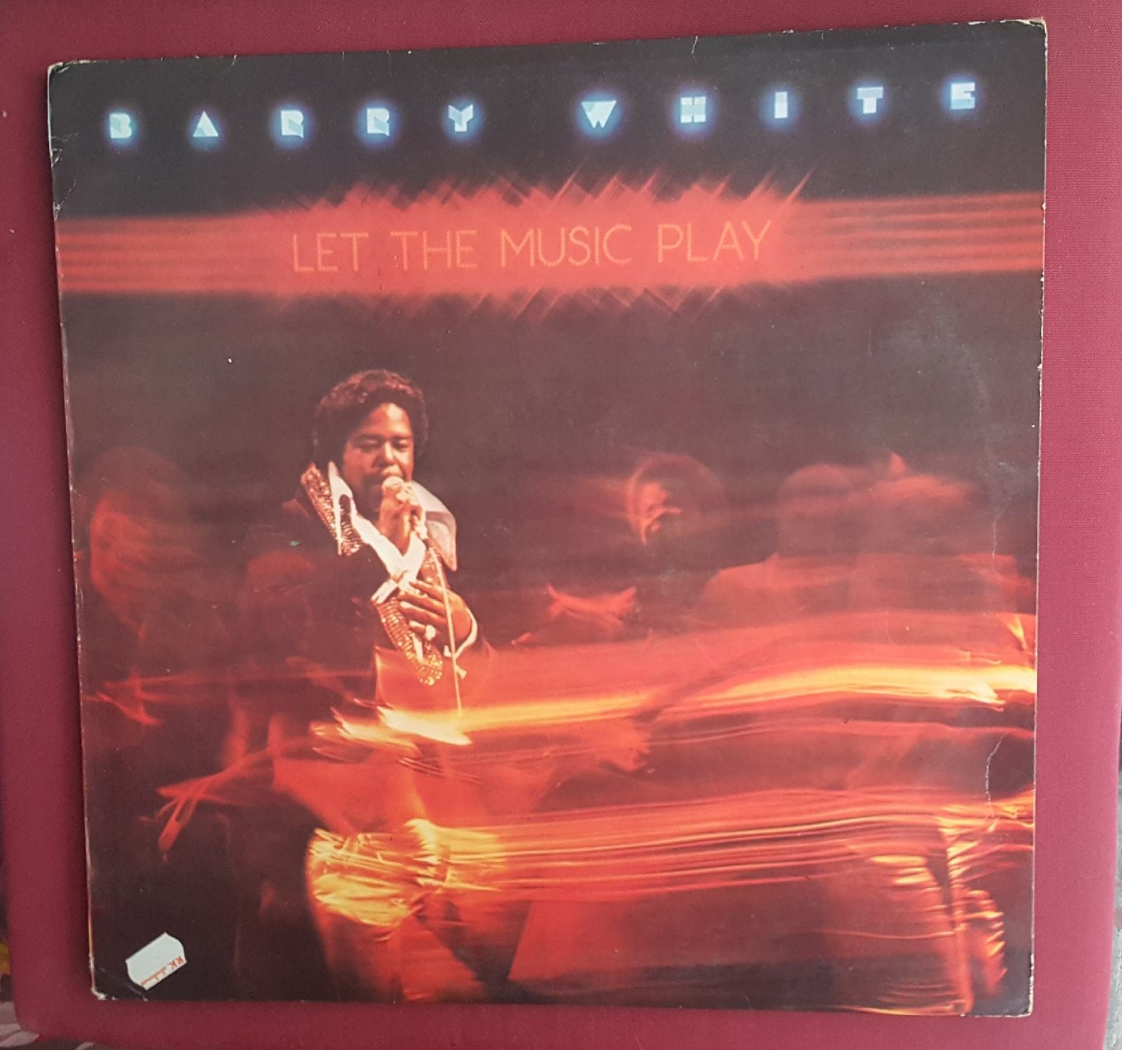 BARRY WHITE - Let the music play