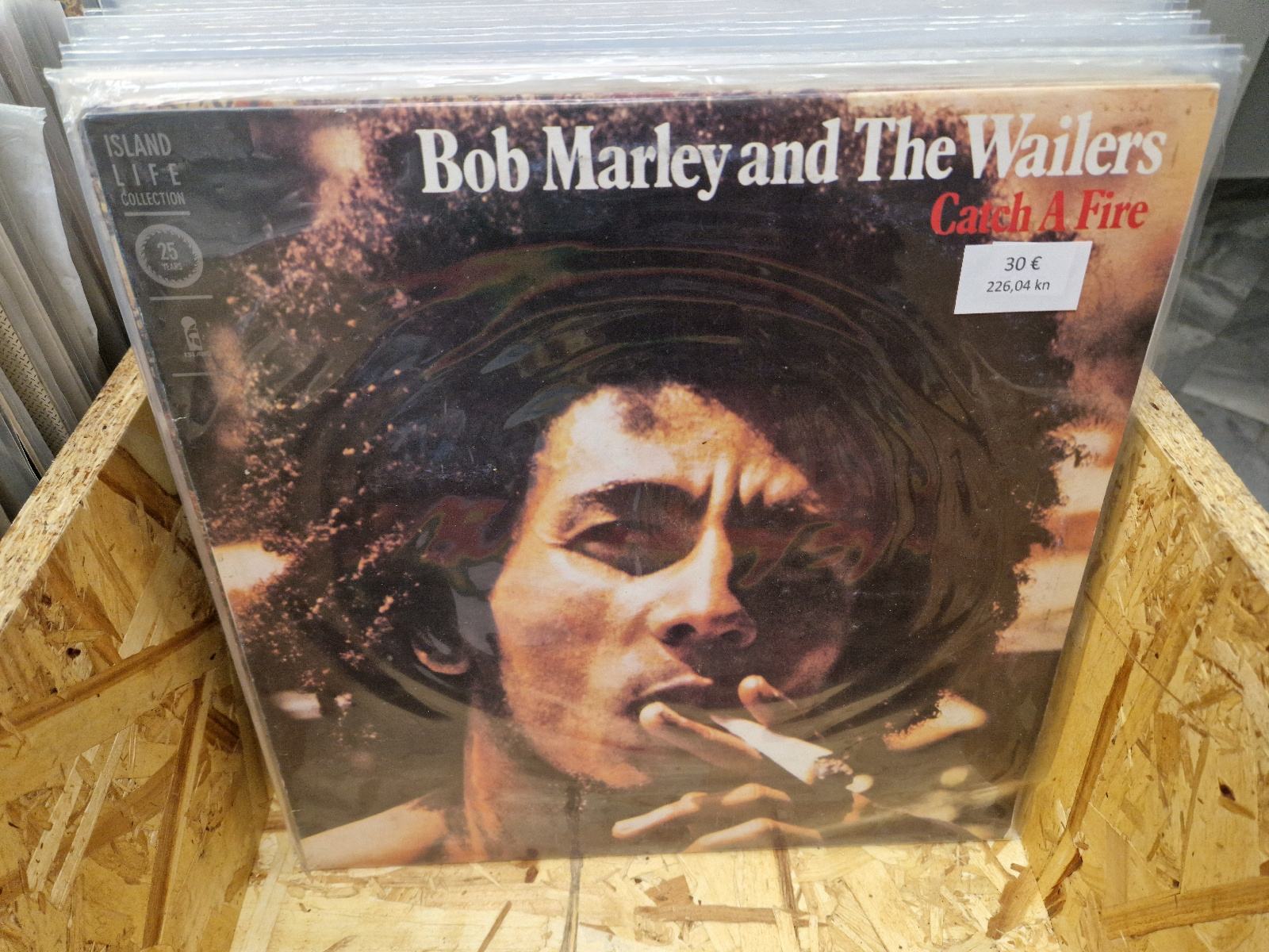 BOB MARLEY - CATCH A FIRE
