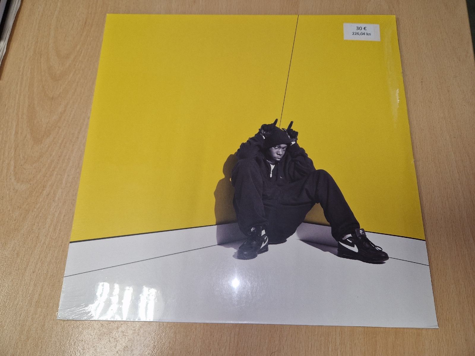 DIZZEE RASCAL - BOY IN DA CORNER