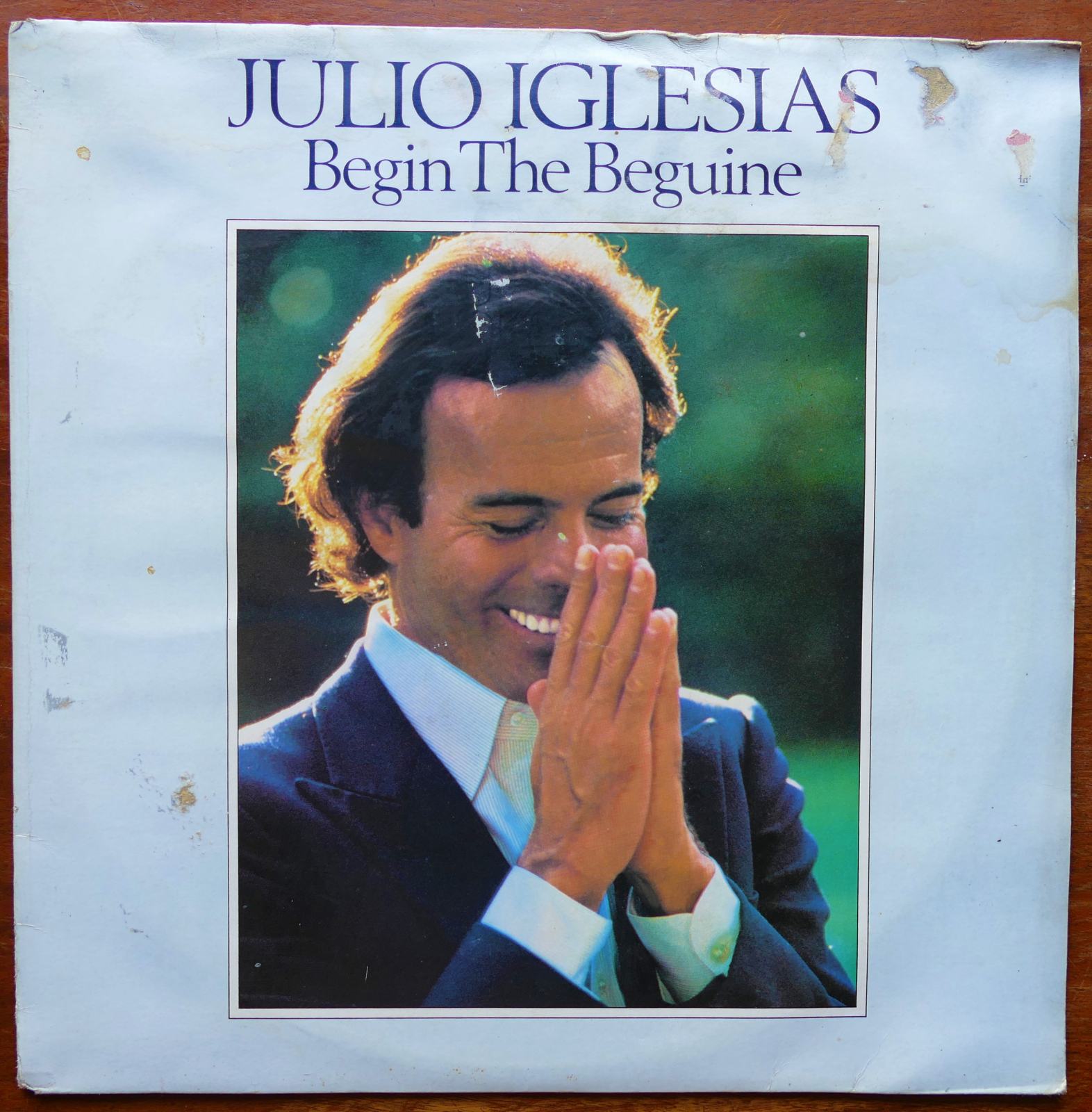 Julio Iglesias: Begin the beguine