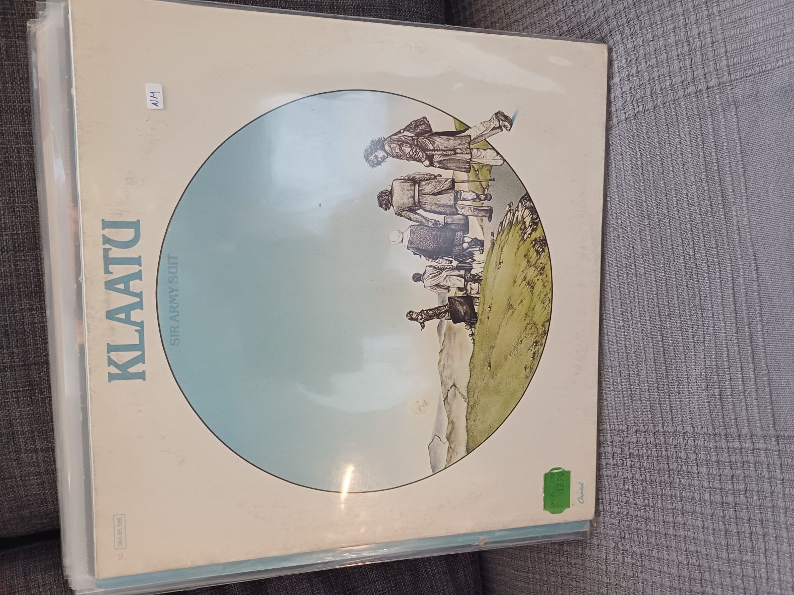 Klaatu-Sir army suit