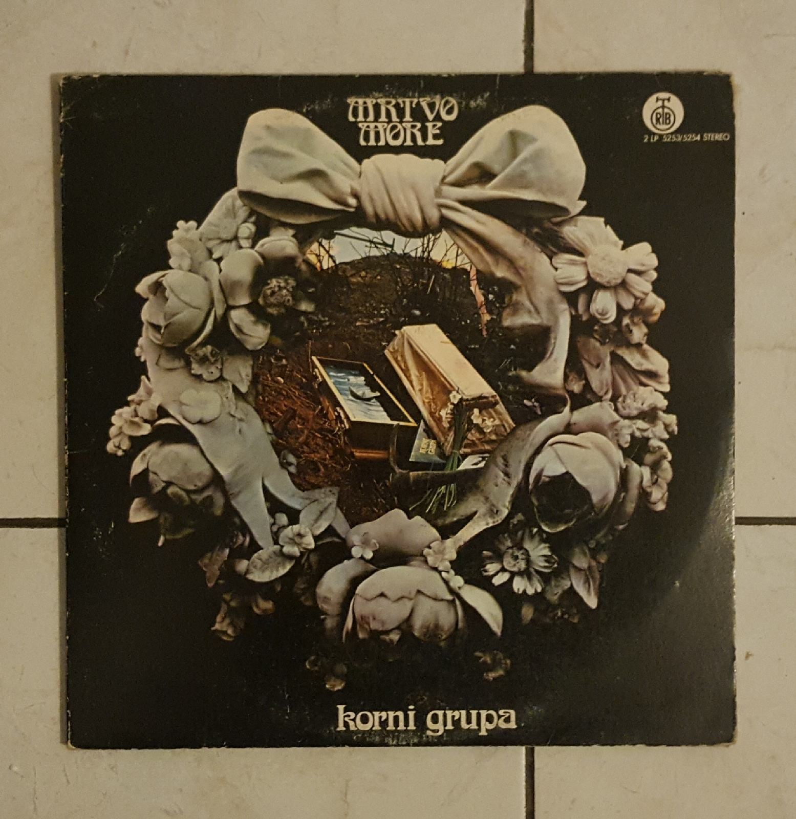 KORNI GRUPA - Mrtvo More