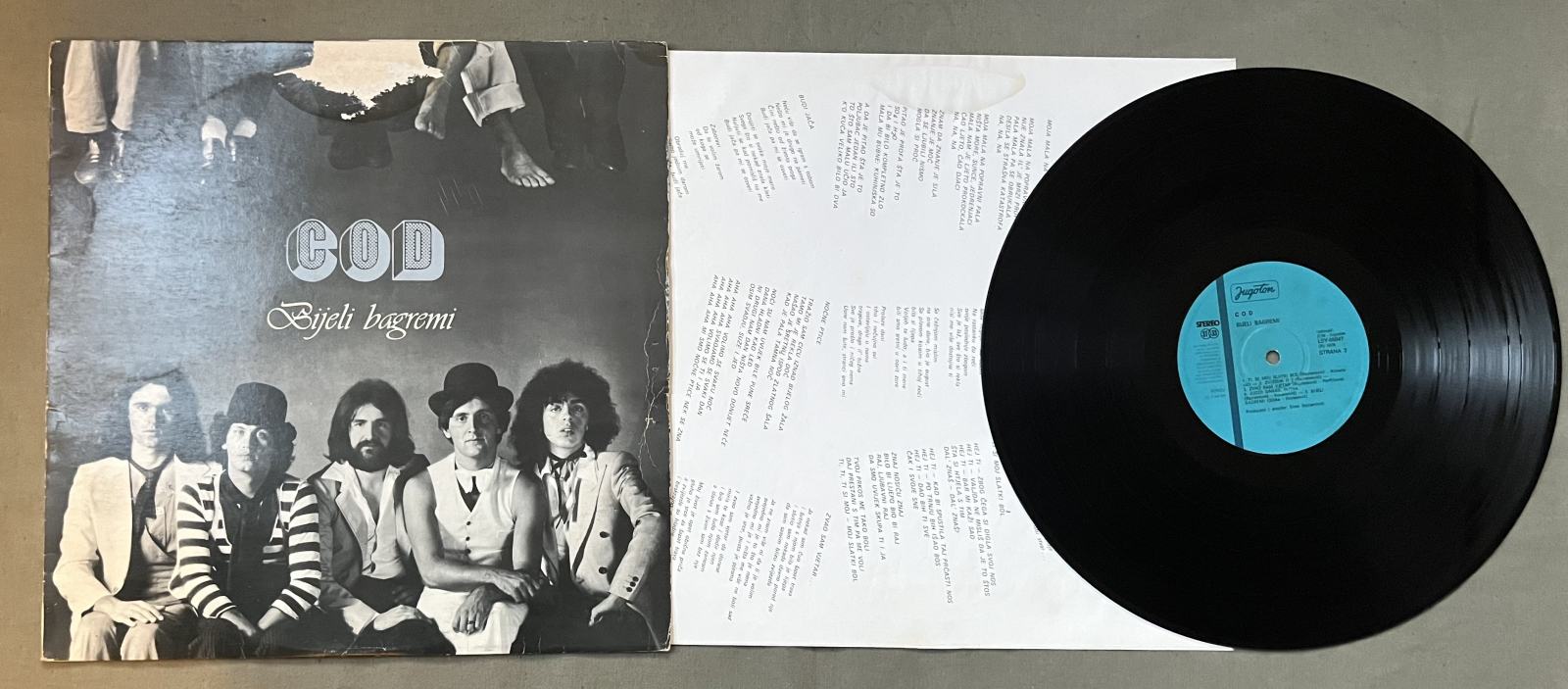 LP PLOČA, GRUPA COD - BIJELI BAGREM