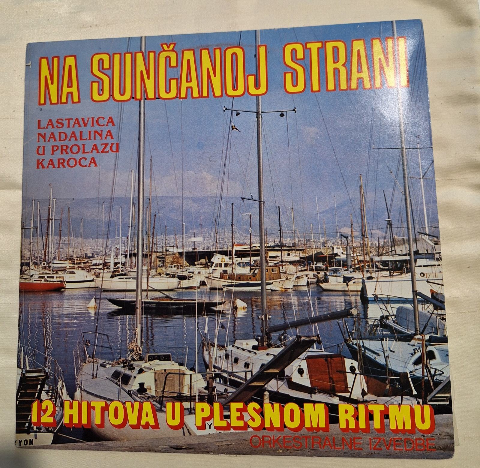 LP PLOČA NA SUNČANOJ STRANI-12 HITOVA U PLESNOM RITMU